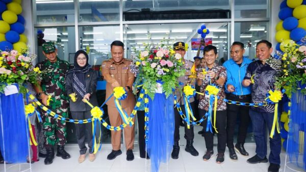 Grand Opening Hypermart Watampone, Harapan Baru untuk Ekonomi Bone ...